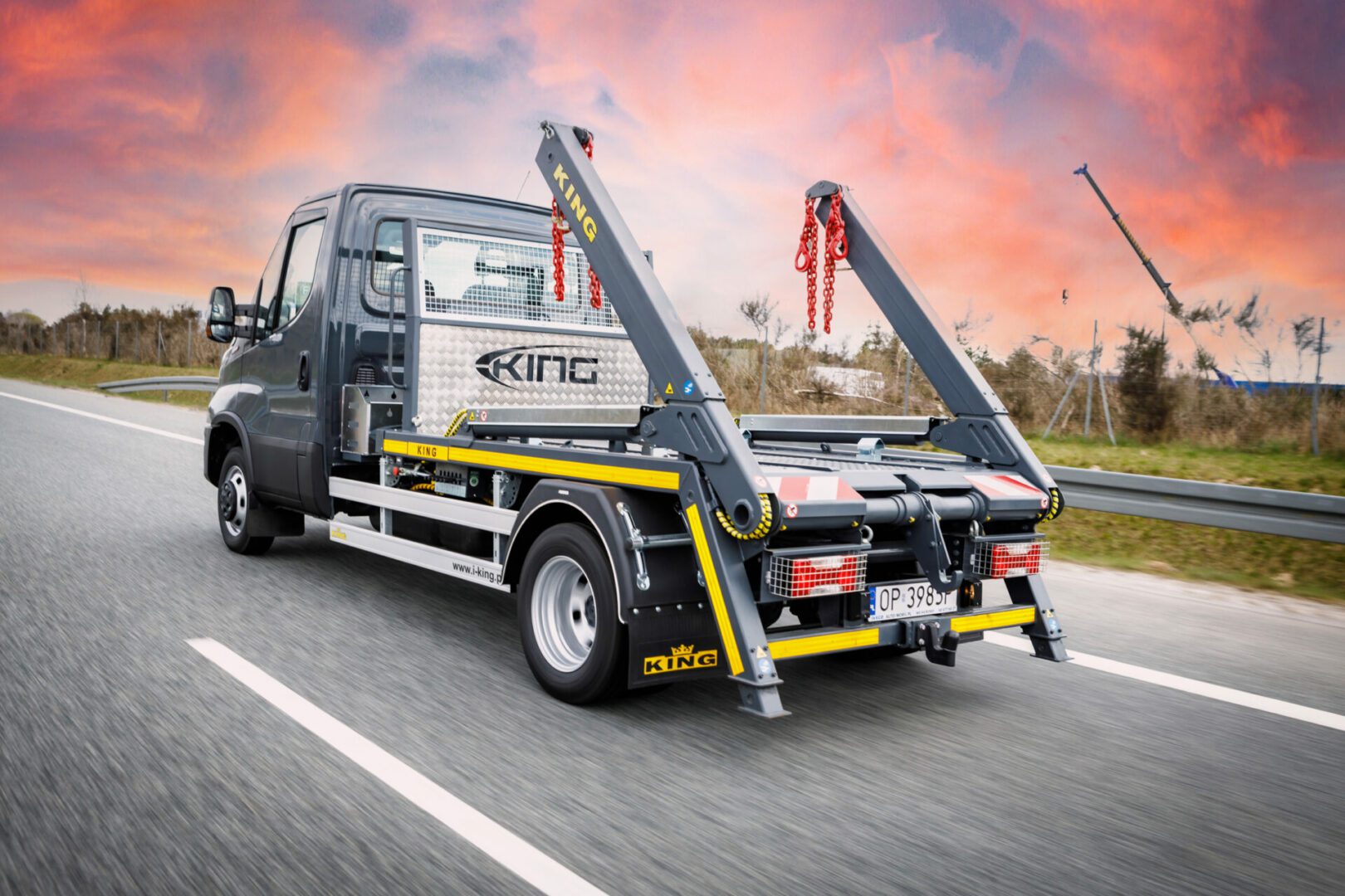 Skip Lorries, Grab, Lorries, Hook Lift Trucks, HDS, Tippers - buy new ...
